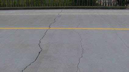 ICT-IDOT researchers develop approaches to reduce bridge deck cracking | Illinois Center for ...